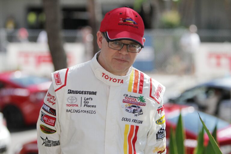 Douglas Fregin: The Hidden Billionaire Behind BlackBerry Who Timed His ...